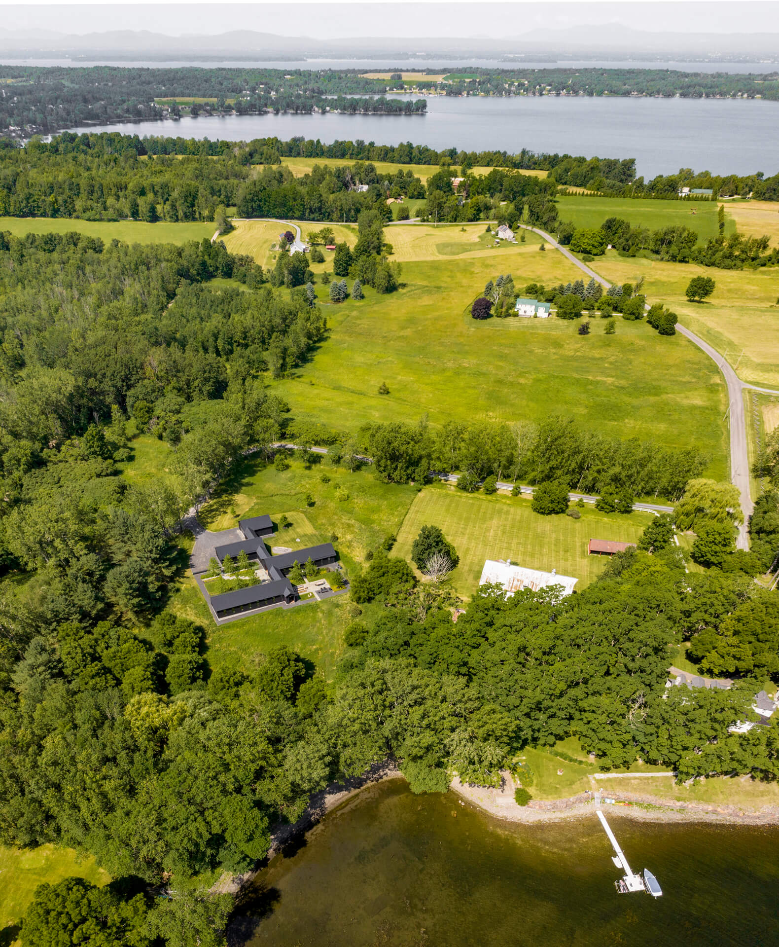 Homestead house by Birdseye in Vermont typifies residential architecture